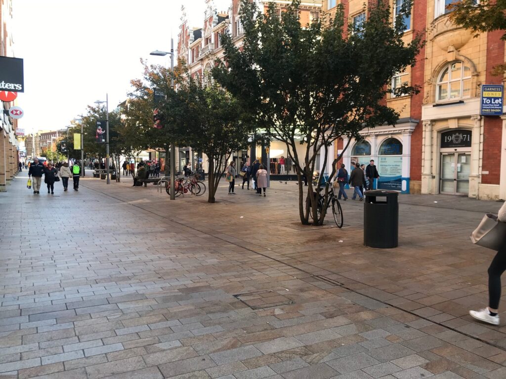 Litter wardens will soon be patrolling the streets of Hull – Hull CC News