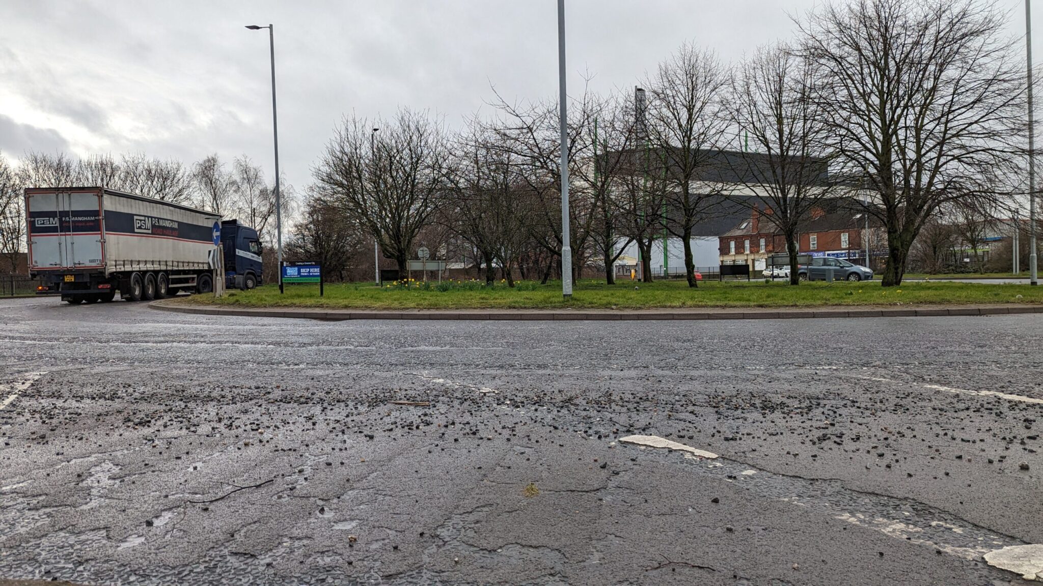 Stoneferry roundabout to be resurfaced in April – Hull CC News