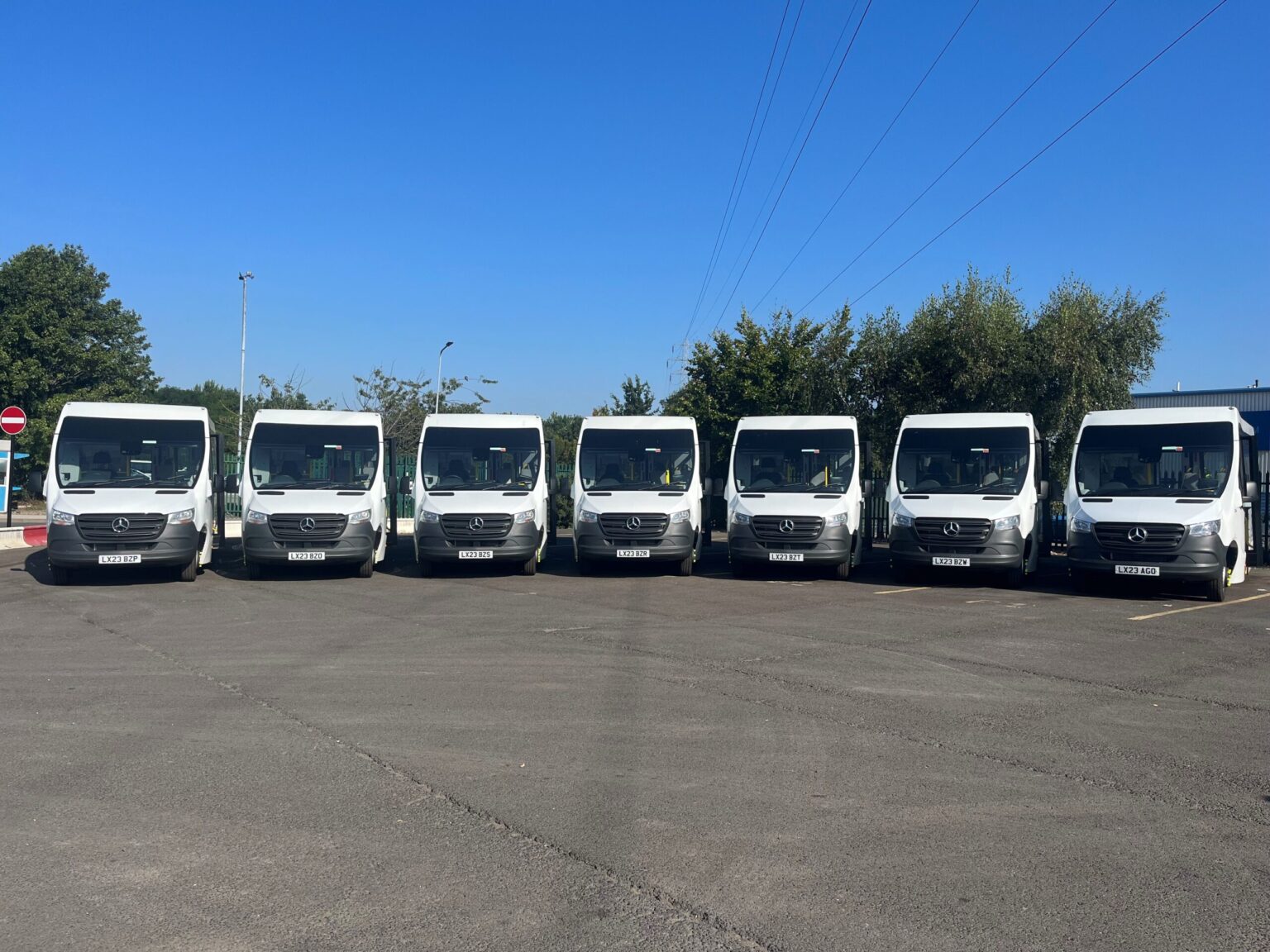 Hull City Council acquires 12 new accessible buses – Hull CC News