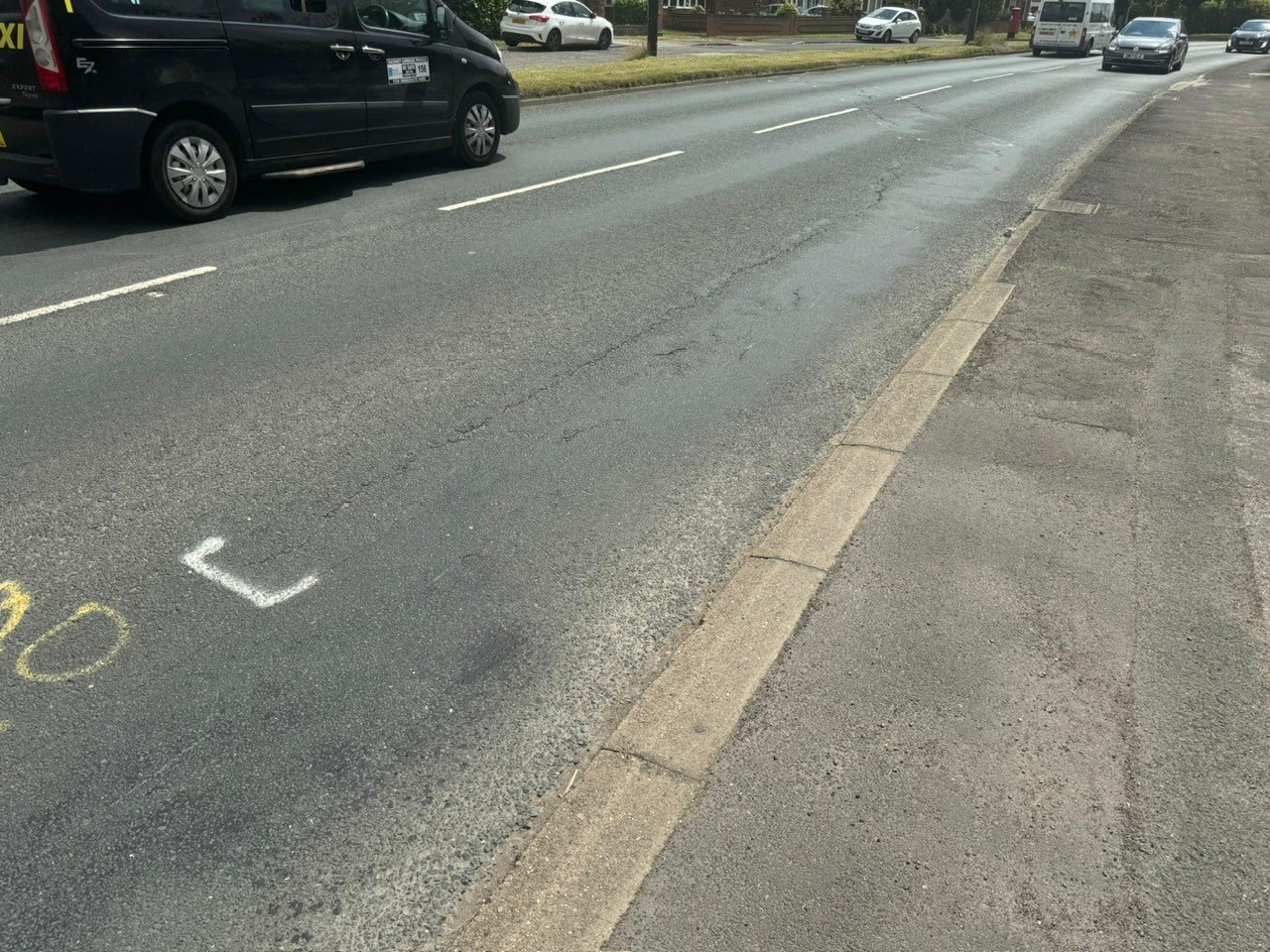 Surface dressing on primary route network – Hull CC News