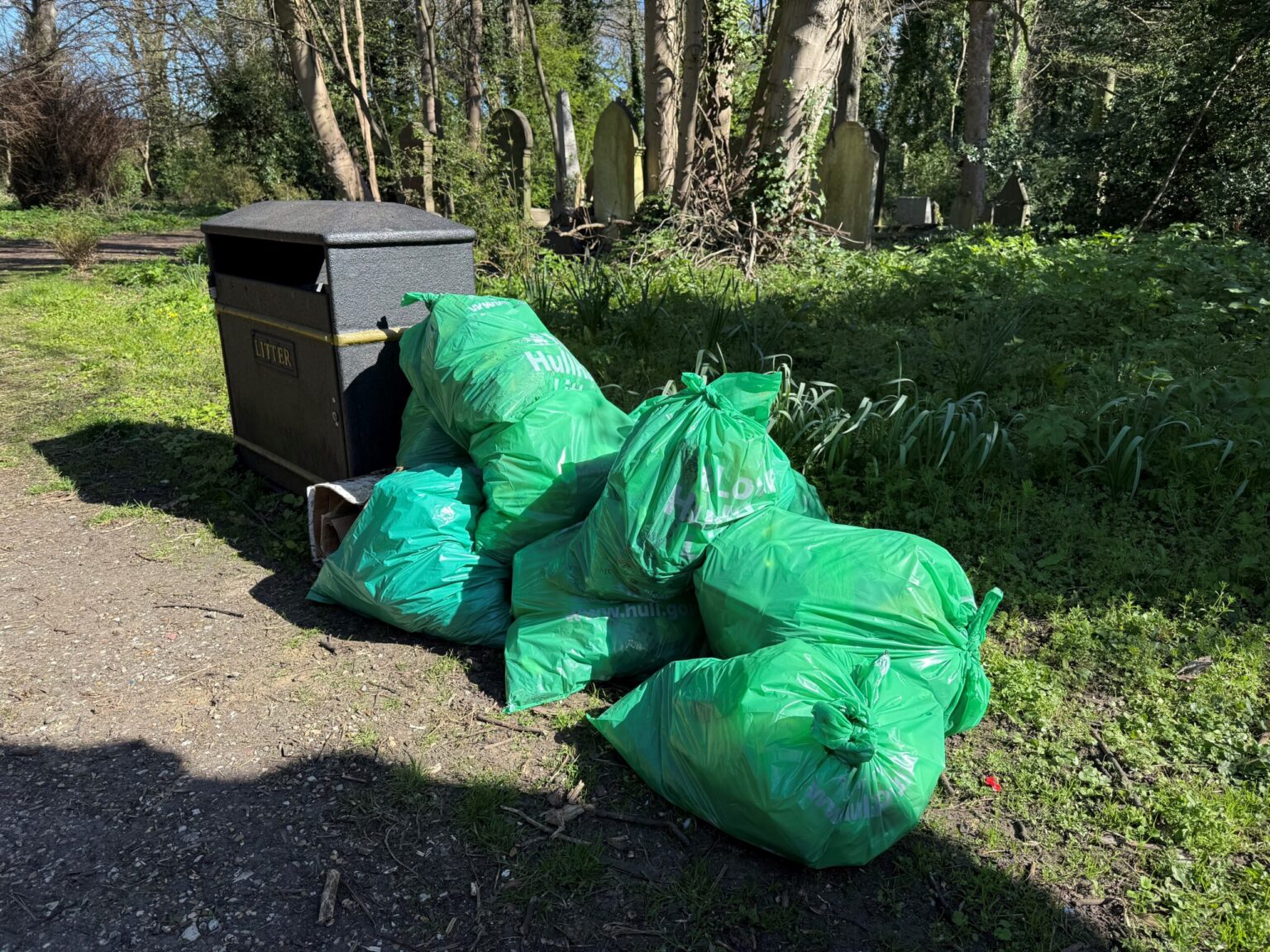 The Friends of Hull General Cemetery: Council applauds ‘incredible ...