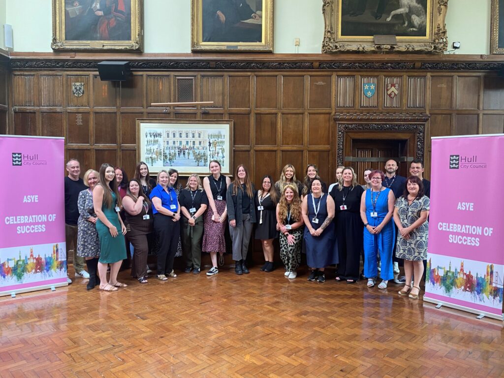 Hull City Council celebrates cohort of newly qualified social workers ...