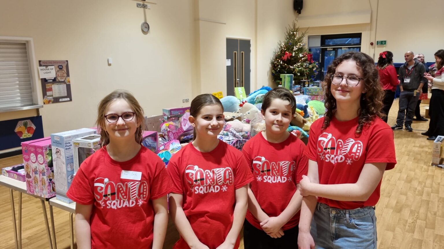 Hull’s Santa Squad boosted by donation from Council – Hull CC News