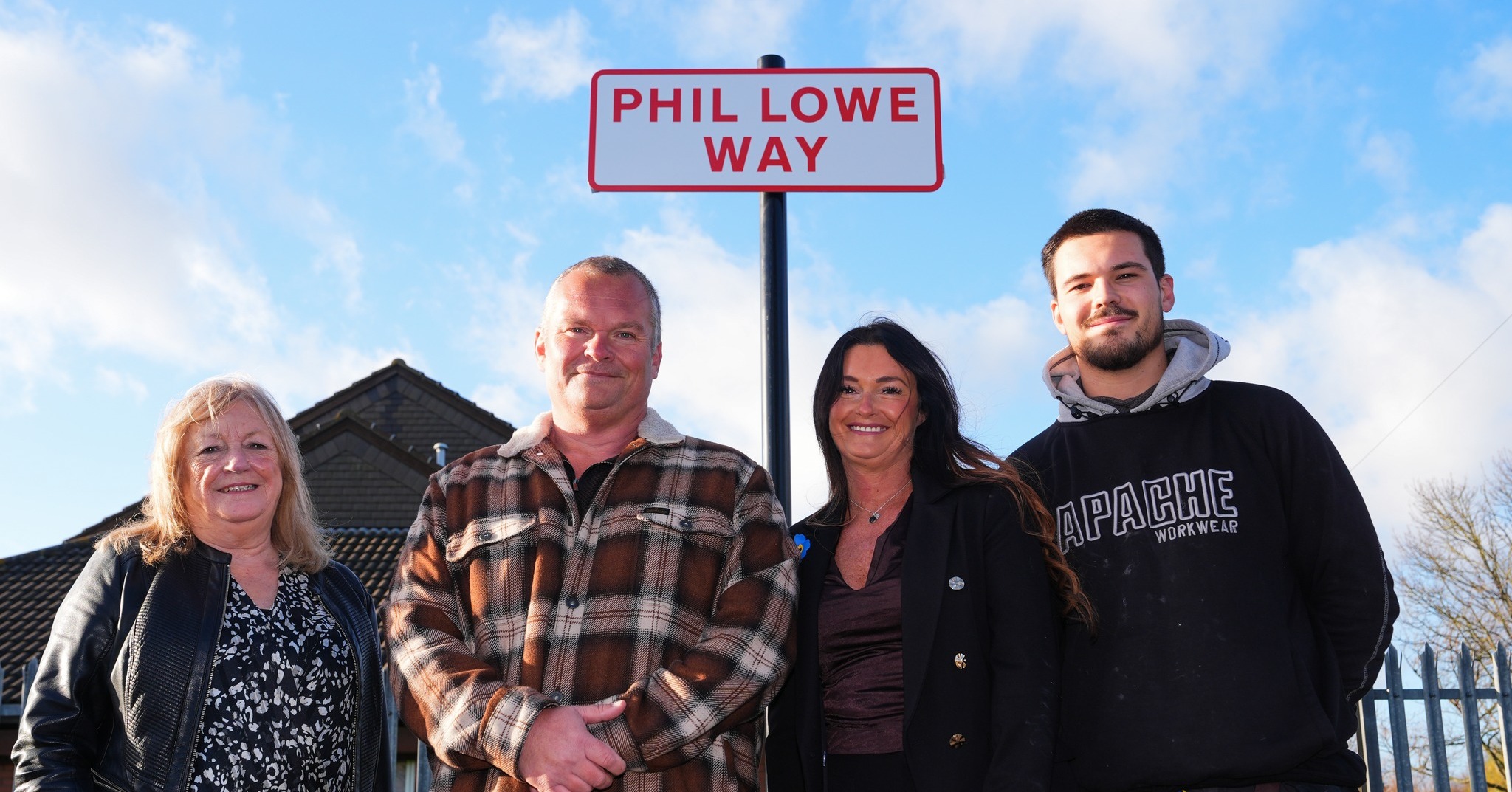 Hull KR great honoured with renaming of Phil Lowe Way – Hull CC News